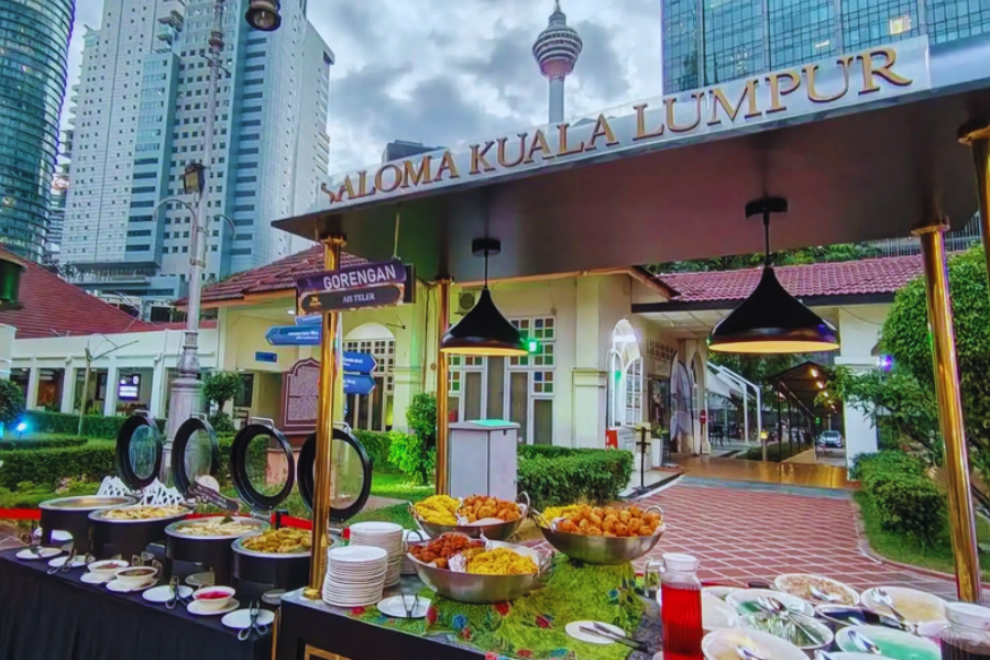 Tak payah tempuh jem! Ini 6 lokasi bufet Ramadan berhampiran stesen LRT ...